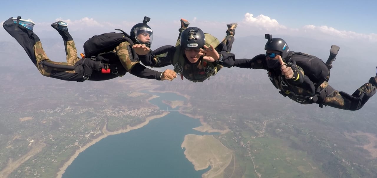 Combat Free Fall Training - The Canara Post