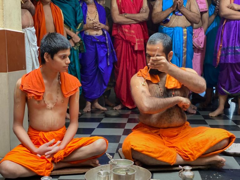 Tapta Mudradharana held at Sode Moola Matha - The Canara Post