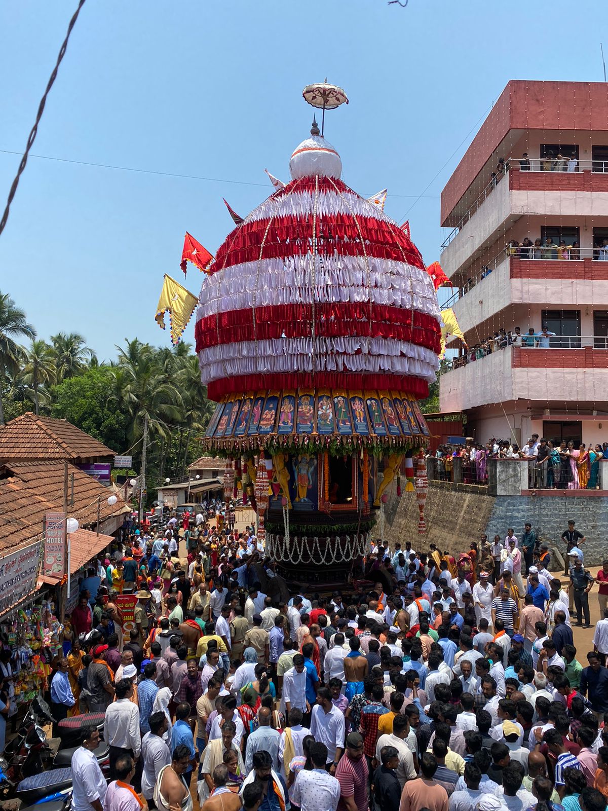 Kateel Jatre Day 7: Devotees throng Brahma Rathotsava - The Canara Post