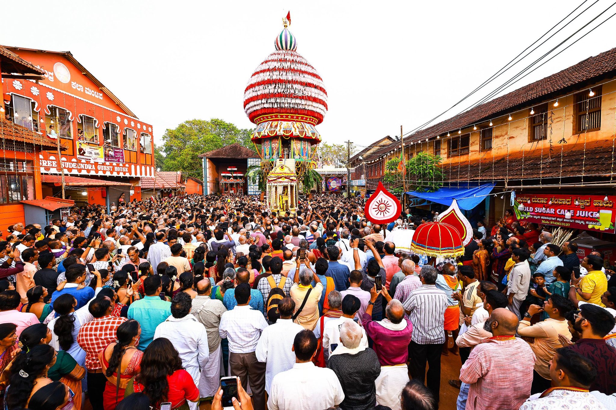 Manjeshwar: Devotion and tradition shine at Sri Ananteshwara Temple ...